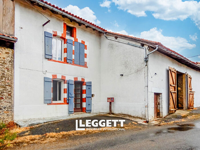 Maison à vendre - Cherves-Châtelars - 4 pièces - 2 chambres