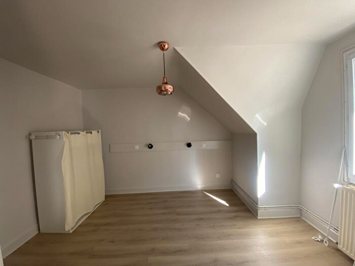 Appartement à louer - Aix-les-Bains, Centre-ville - 1 pièce