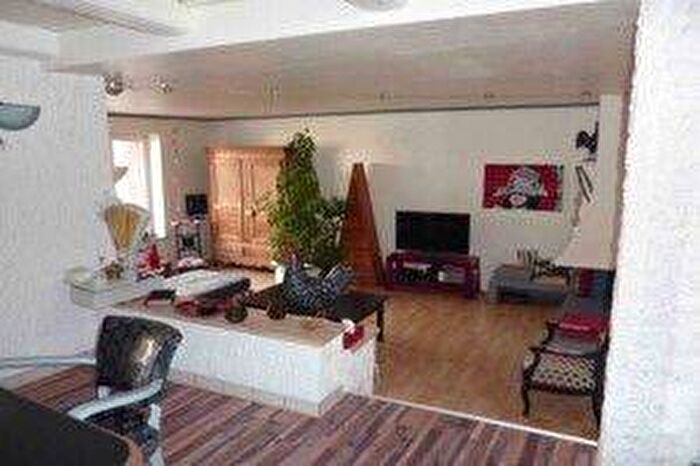 Appartement à louer - Château-Salins - 3 pièces - 2 chambres