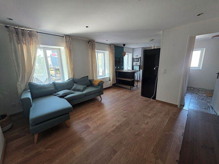 Maison 3 pièces à louer à Les Ancizes-Comps