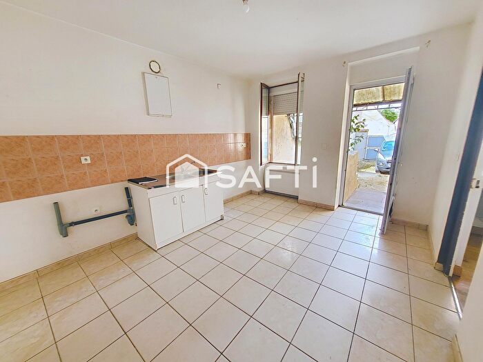 Maison à vendre - Dun-sur-Auron - 4 pièces - 3 chambres