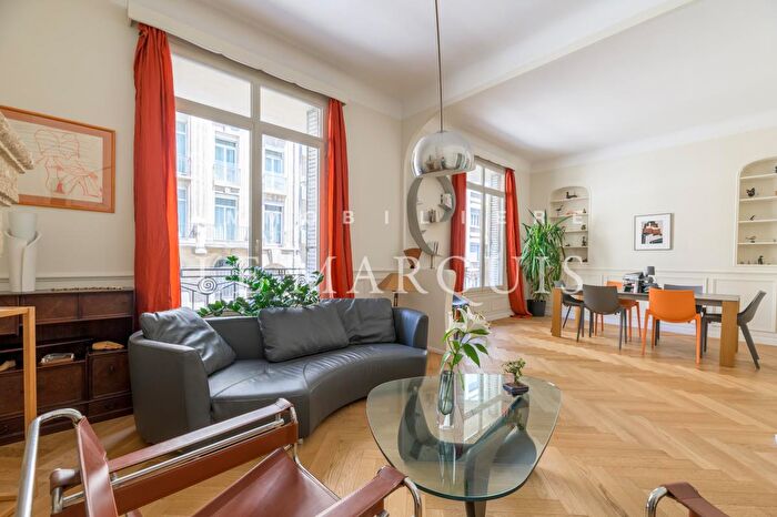 Appartement à vendre - Marseille e , Perier - 6 pièces - 4 chambres