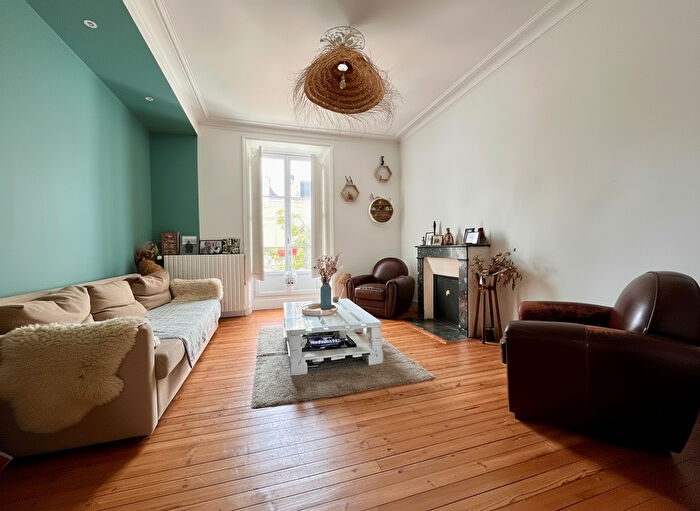 Appartement 4 pièces à Nantes, Saint-Clément, Jardin des plantes, Caserne Lamoricière, à vendre