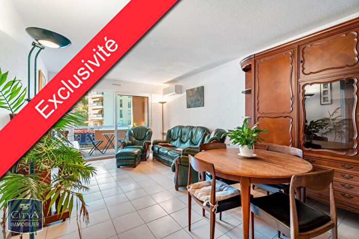 Appartement à vendre - Menton - 4 pièces - 3 chambres