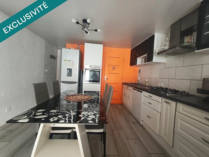 Maison 4 pièces à Pont-dAin, à vendre
