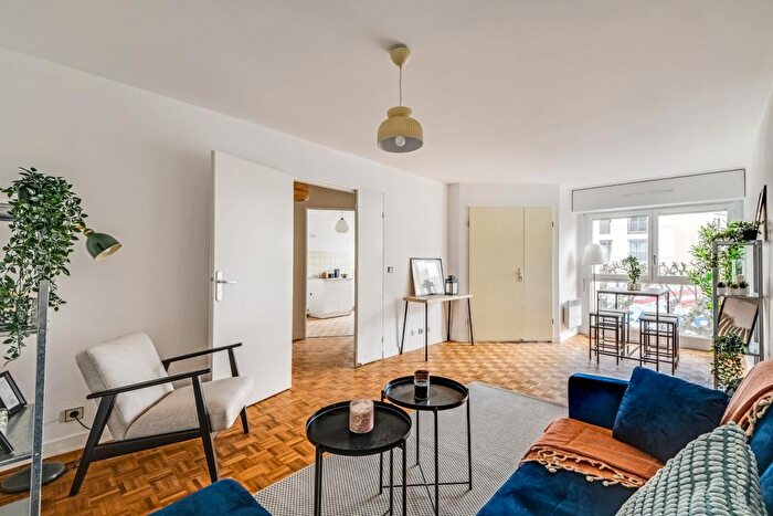 Appartement à vendre - La Garenne-Colombes, Centre Nord, Gare, Mairie - 2 pièces - 1 chambre