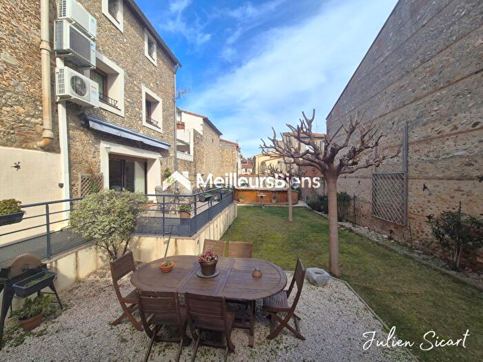 Maison à vendre - Saint-Féliu-dAvall - 7 pièces - 6 chambres