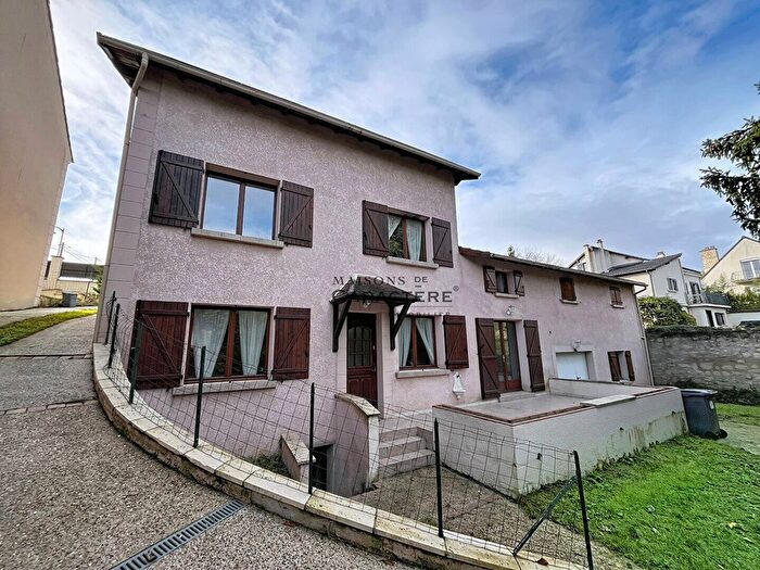 Maison à louer - Le Vieux Verneuil, Verneuil-sur-Seine - 4 pièces - 3 chambres