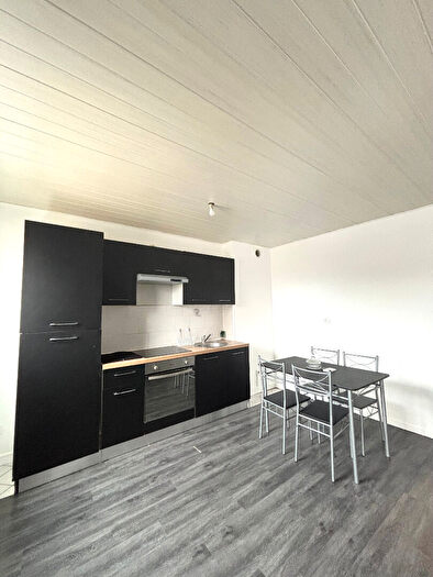 Appartement à louer - Dijon, Marcs dOr - 2 pièces - 1 chambre