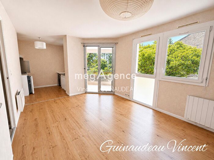 Cholet, Notre Dame : Appartement 2 pièces à vendre