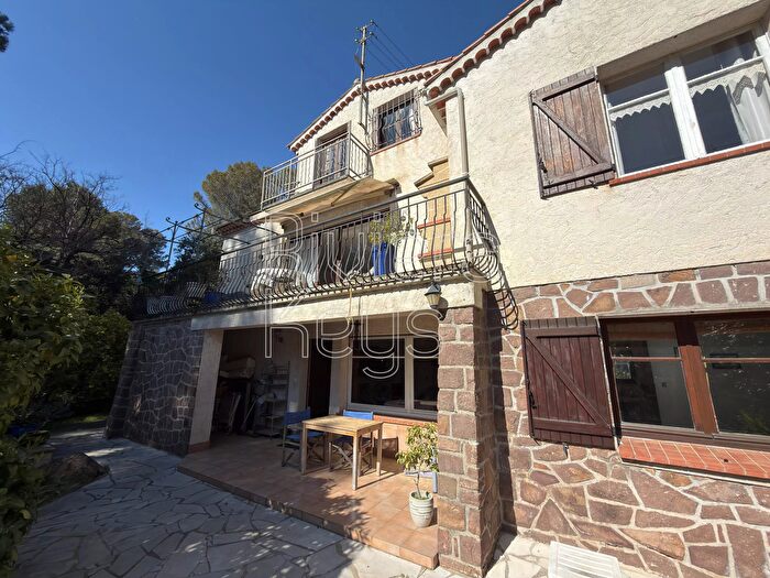 Maison à vendre - Saint-Raphaël, Boulouris - 6 pièces - 4 chambres