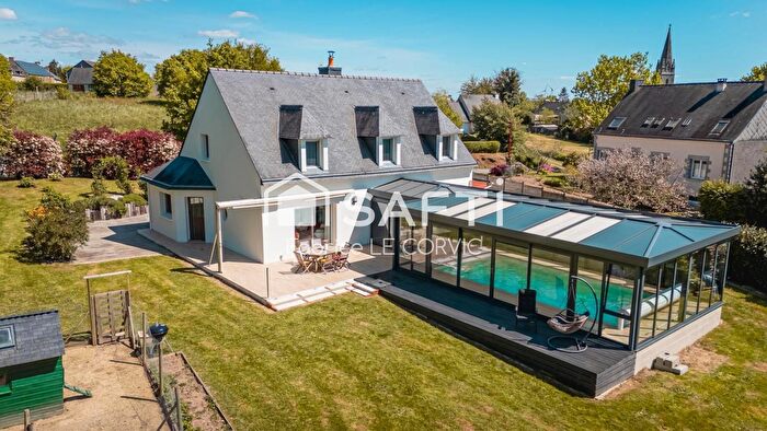 Maison 8 pièces à vendre à La Grée-Saint-Laurent