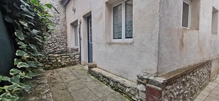 Gonesse, Centre-ville : Appartement 2 pièces à vendre