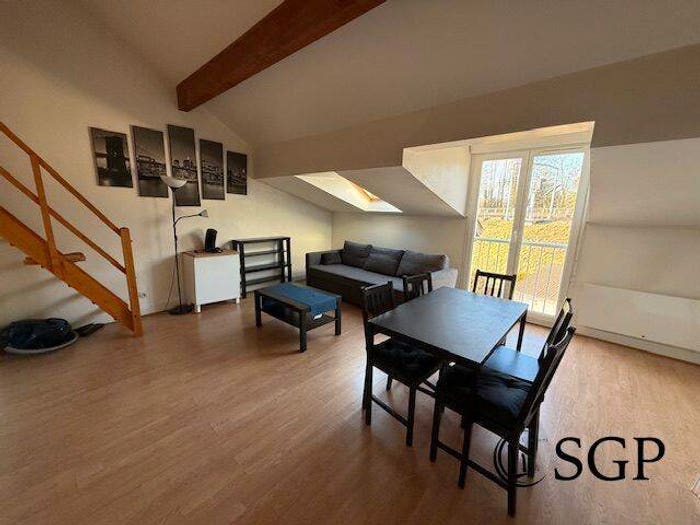 Bas Guichet-Centre Est, Orsay - Appartement 2 pièces à louer
