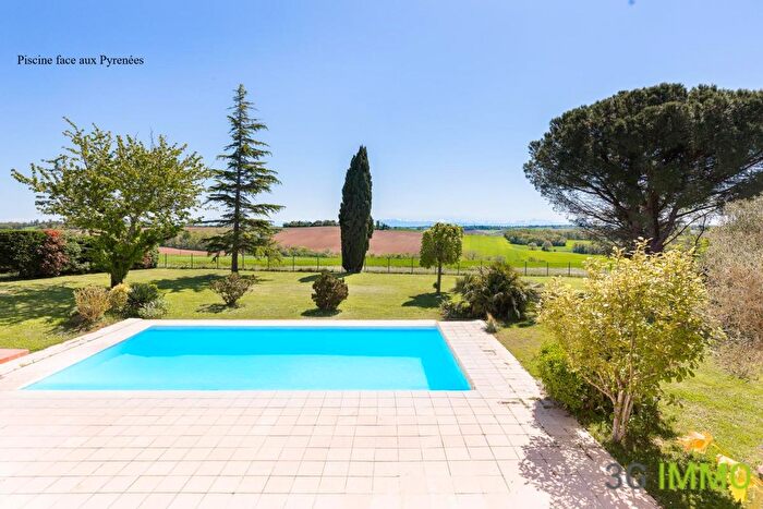 Maison à vendre - Vieillevigne - 9 pièces - 6 chambres