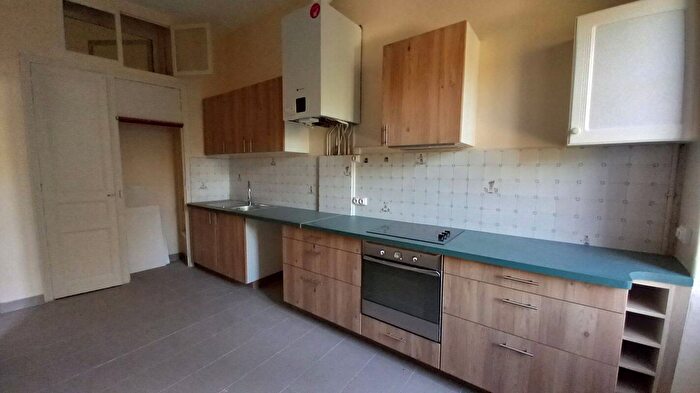 Appartement 4 pièces à louer - Nîmes