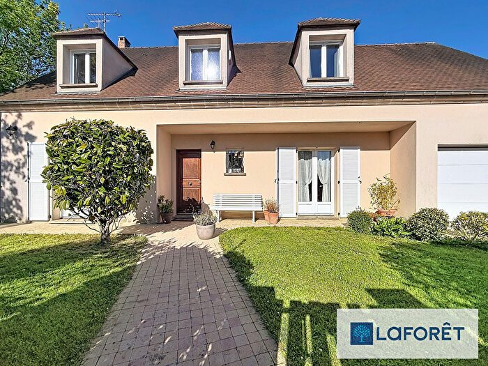 Maison 7 pièces à vendre à Le Plessis-Trévise, Val Roger