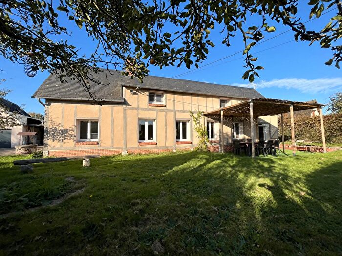 Maison 5 pièces à Saint-Pierre-de-Varengeville, à vendre