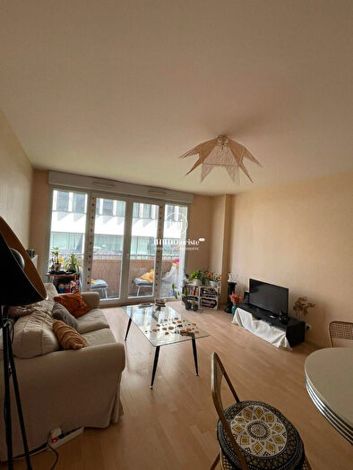 Appartement à louer - Limoges, Centre-ville, Hôtel de Ville, Emailleurs - 2 pièces - 1 chambre