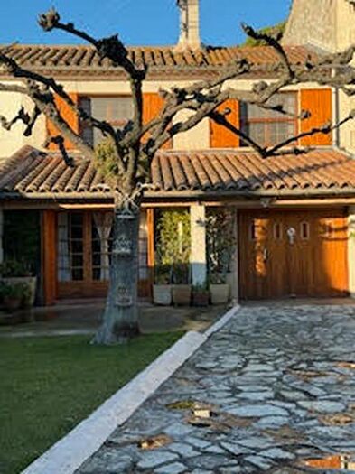 Maison à vendre - Arles, Trinquetaille - 6 pièces - 4 chambres