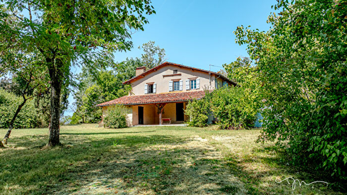 Saint-Antonin : Maison 7 pièces à vendre