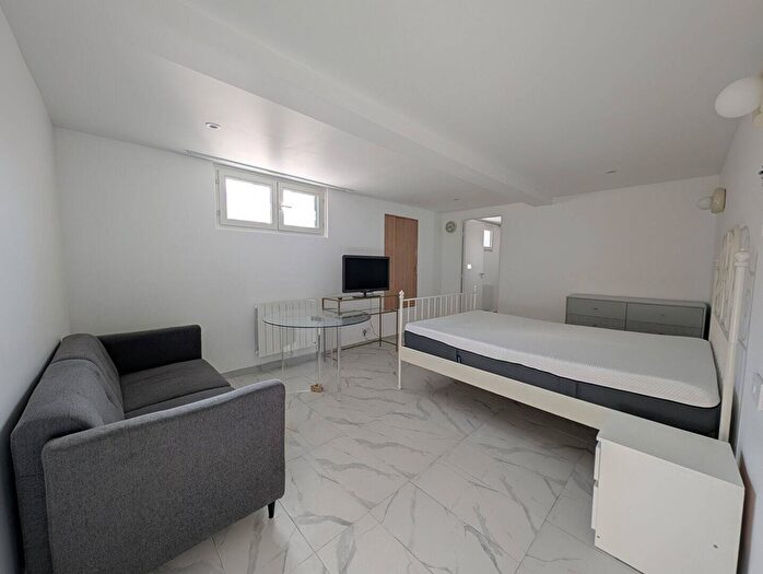 Appartement à louer - Belles Vues, Houilles - 1 pièce