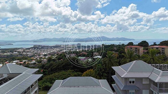 Appartement à vendre - Fort-de-France - 2 pièces - 1 chambre