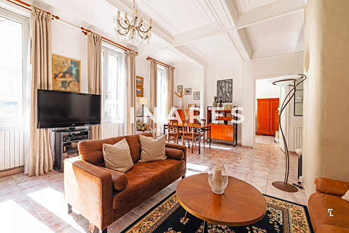 Appartement à vendre - Marseille er , Thiers - 4 pièces - 3 chambres