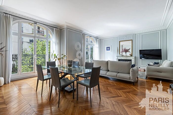 Appartement 5 pièces à Paris 16ème, Auteuil-Nord, Jasmin, Mirabeau, à vendre