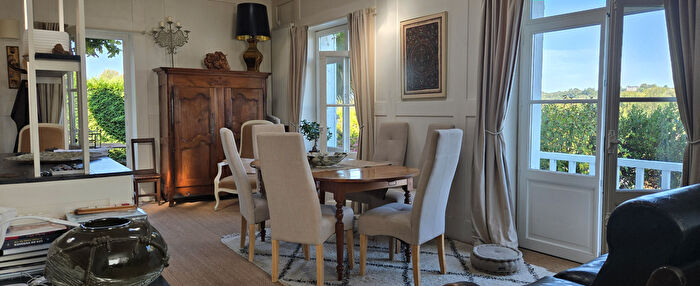 Maison à vendre - Champtoceaux - 5 pièces - 3 chambres