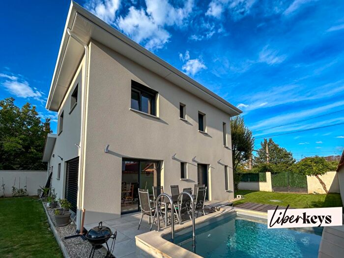 Maison à vendre - Villefranche-sur-Saône, Centre-ville - 4 pièces - 3 chambres