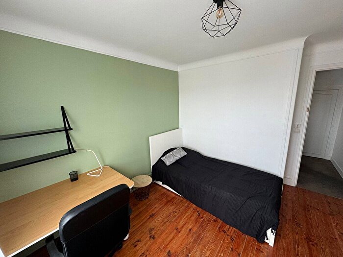 Appartement à louer - Centre Ville, Massy - 1 pièce