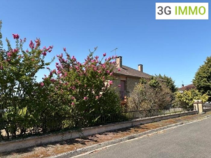 Maison 8 pièces à Castelnau-Montratier, à vendre