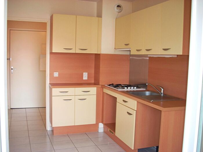 Millau, Jean Jaurès : Appartement 3 pièces à louer