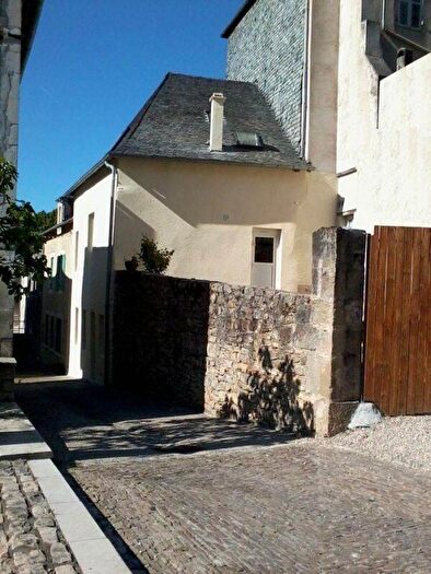 Maison 4 pièces à Urbain, Terrasson-Lavilledieu, à louer