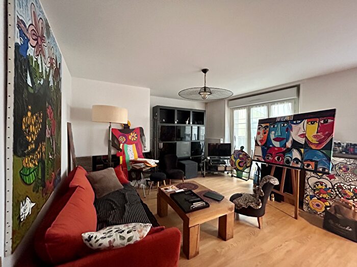 Appartement à louer - Épinal, Rive gauche - 3 pièces - 2 chambres