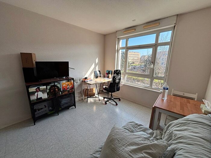 Appartement à louer - Champmaillot, Dijon - 1 pièce