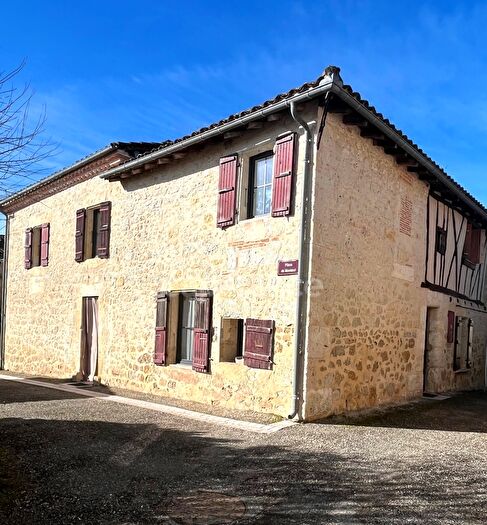 Maison à vendre - Castelnau-dArbieu - 5 pièces - 3 chambres