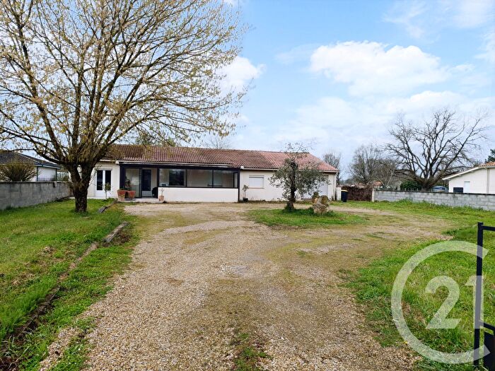 Maison à vendre - Les Peintures - 5 pièces - 3 chambres