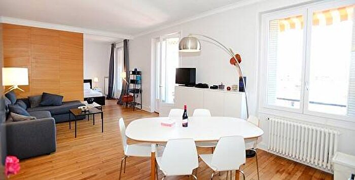 Appartement à louer - Presquîle, Centre ville, Cordeliers, Lyon ème arrondissement - 3 pièces - 2 chambres