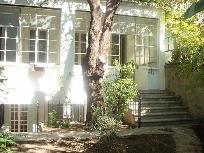 Appartement à louer - Marseille ème - 6 pièces - 5 chambres