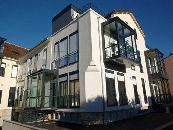 Vauban-Denfert Rochereau, Auxerre : Appartement 3 pièces à louer