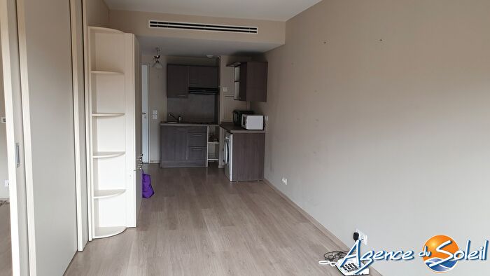Maisons à vendre et appartements à louer - 1