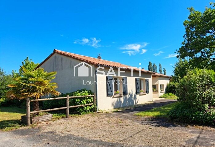 Bressuire, Chambroutet, Noirlieu, Noirterre - Maison 7 pièces à vendre