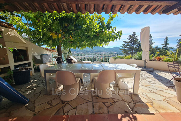 Maison à vendre - Hyères, Maurels - 6 pièces - 4 chambres