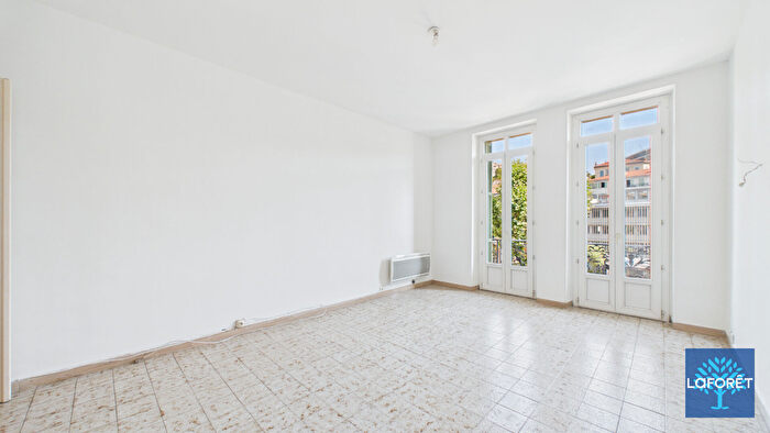 Appartement 4 pièces à vendre - Nice, Carabacel