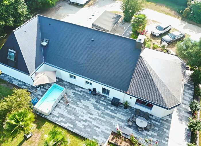 Maison à vendre - Molac - 6 pièces - 4 chambres