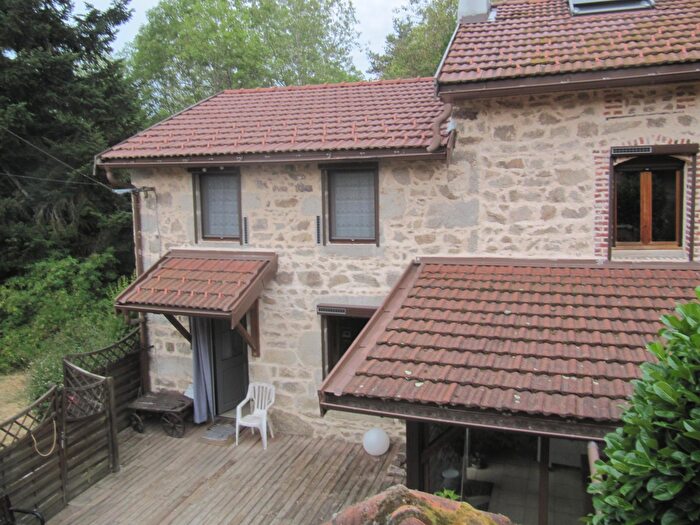 Maison 6 pièces à La Chabanne, à vendre