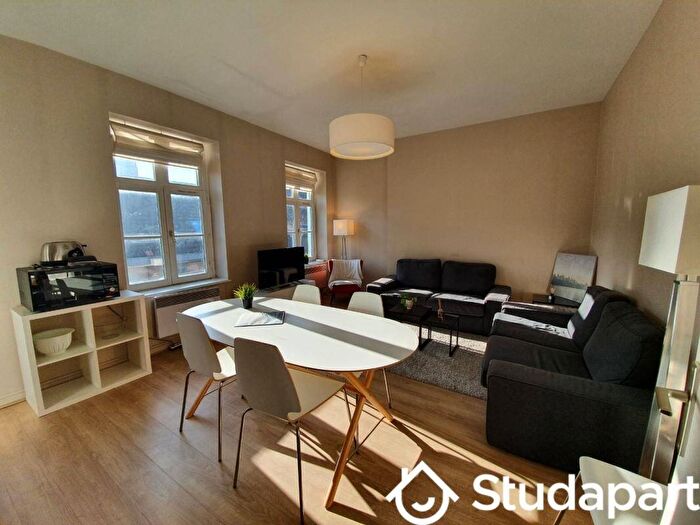 Appartement à louer - Vieux Lille - 3 pièces - 2 chambres