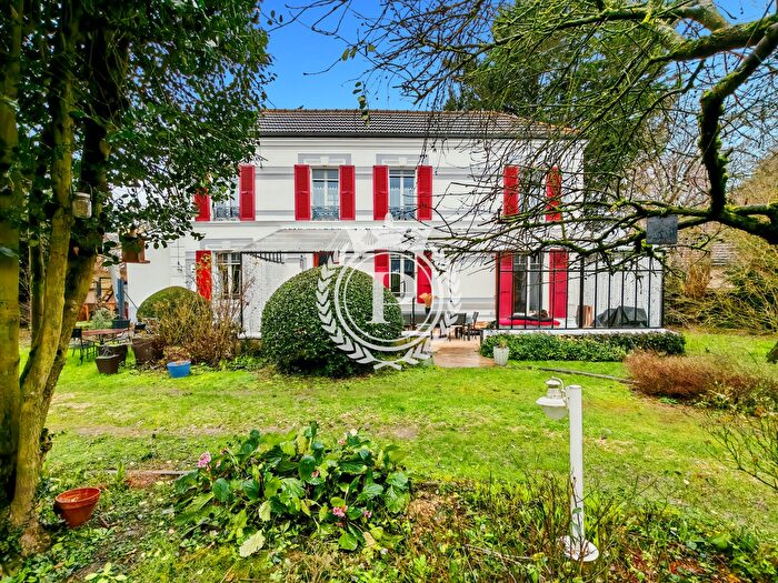 Maison à vendre - Sevran, Centre-ville, Perrin - 8 pièces - 5 chambres